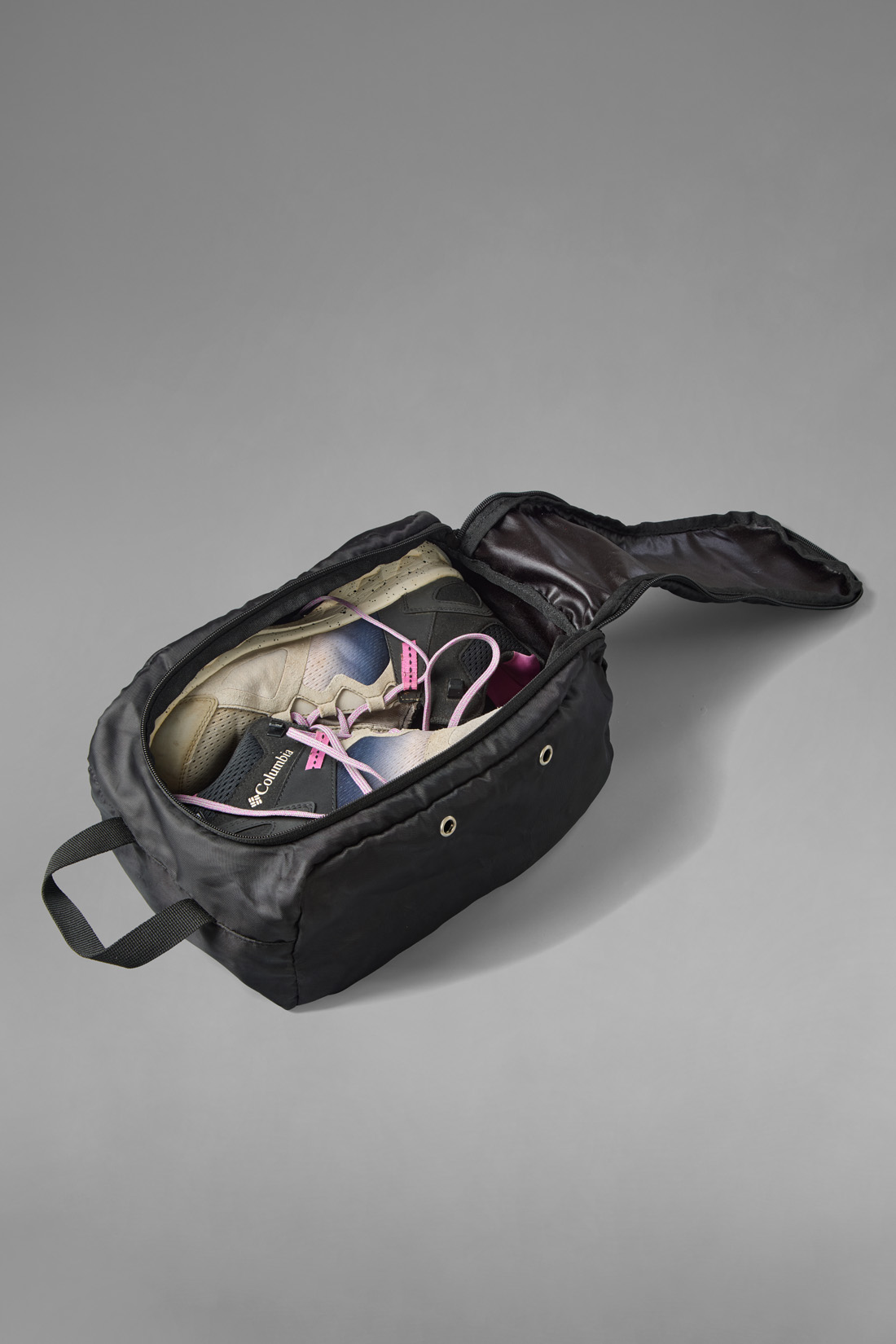 Best waterproof hiking shoe gear for travel