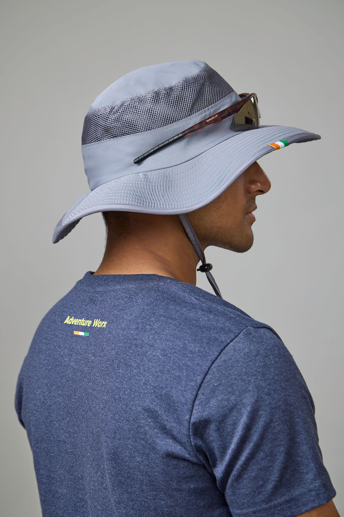 Discover the ultimate convenience with our waist pouch