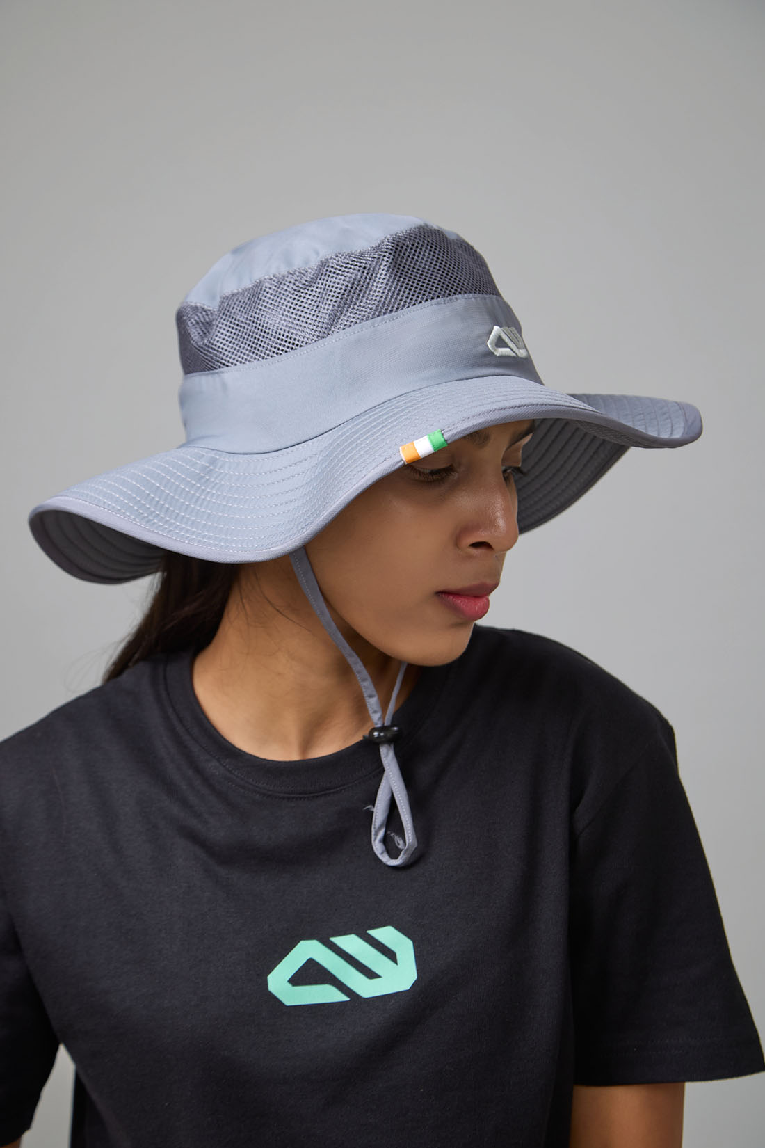 Discover the ultimate convenience with our waist pouch