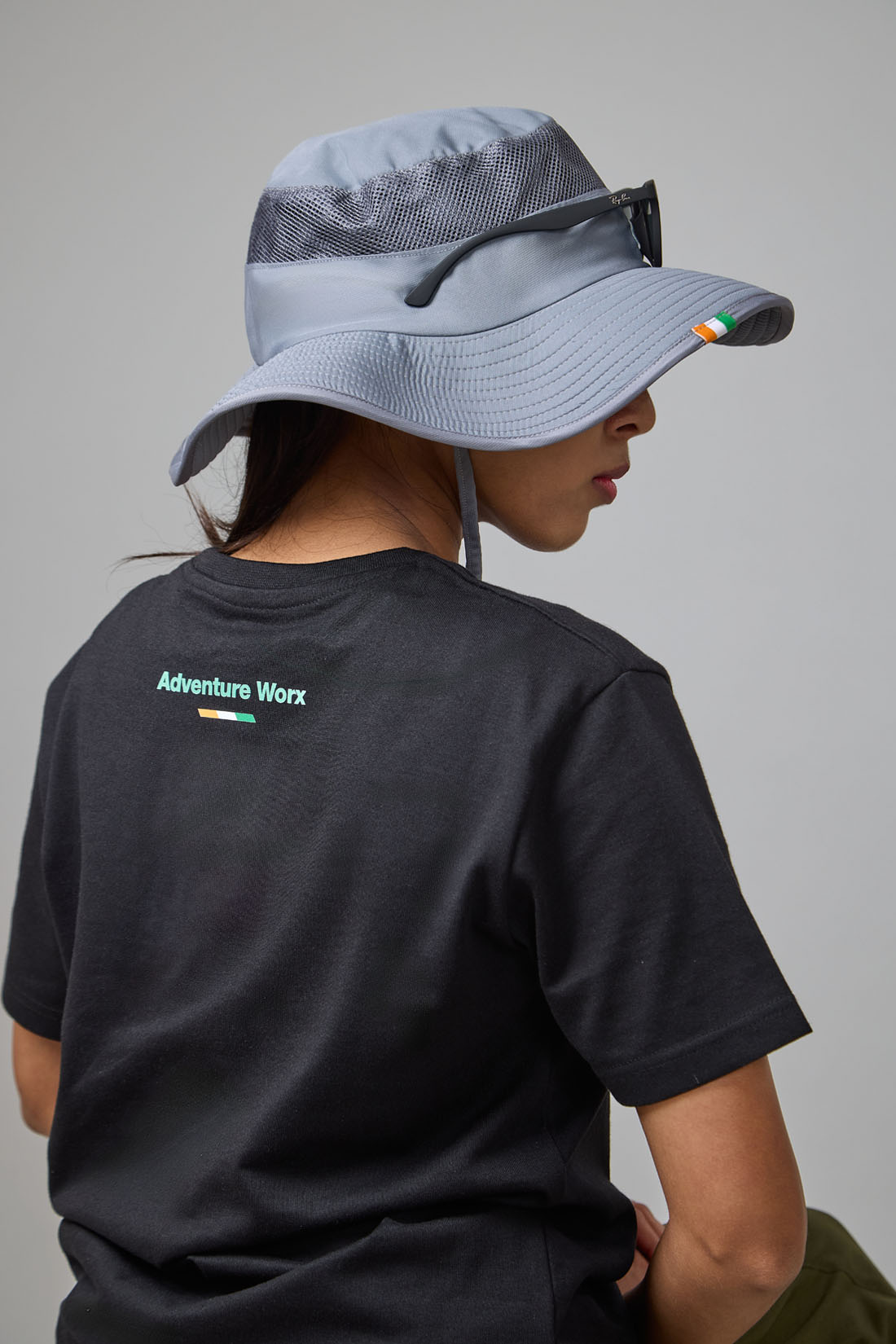 Discover the ultimate convenience with our waist pouch